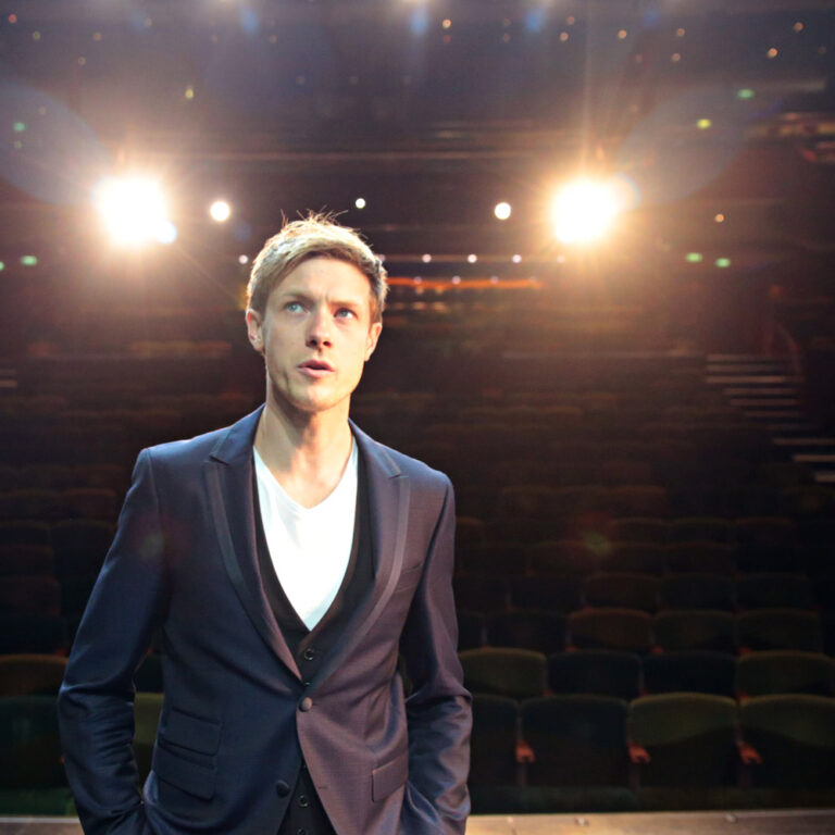 Martin Brock – Den perfekte firmaunderholdning